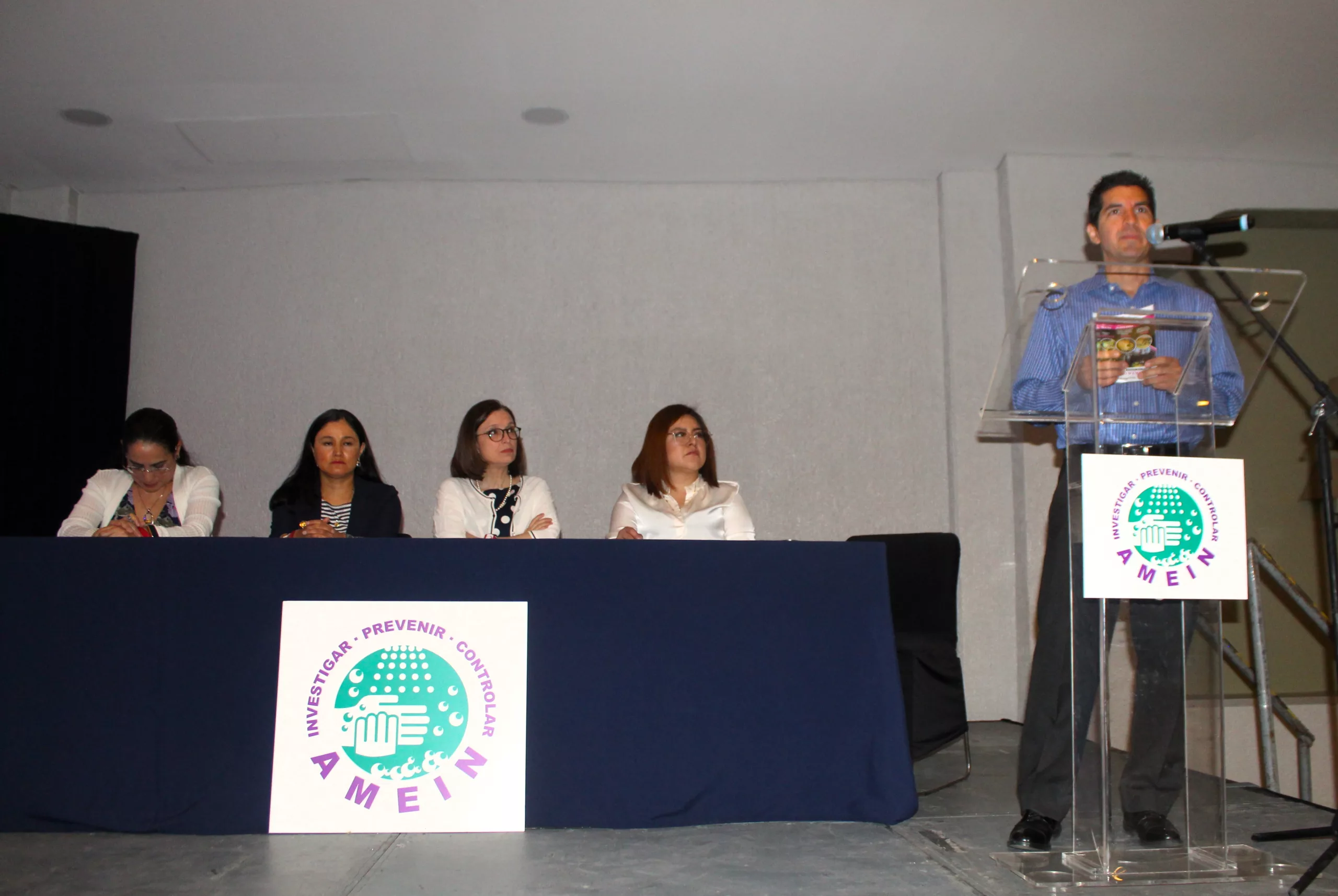 Experiencias y Estrategias con la Tecnología UV-C en México para ...